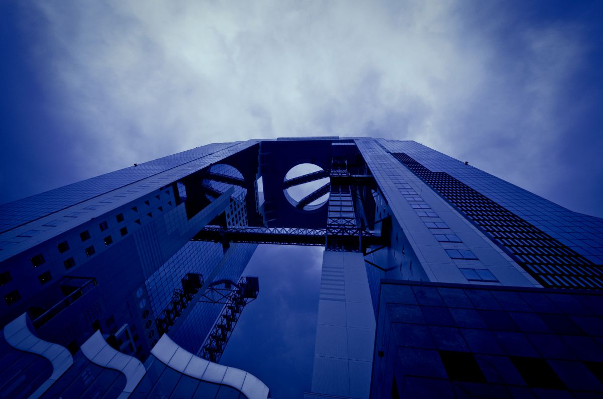 空への執着 | GANREF