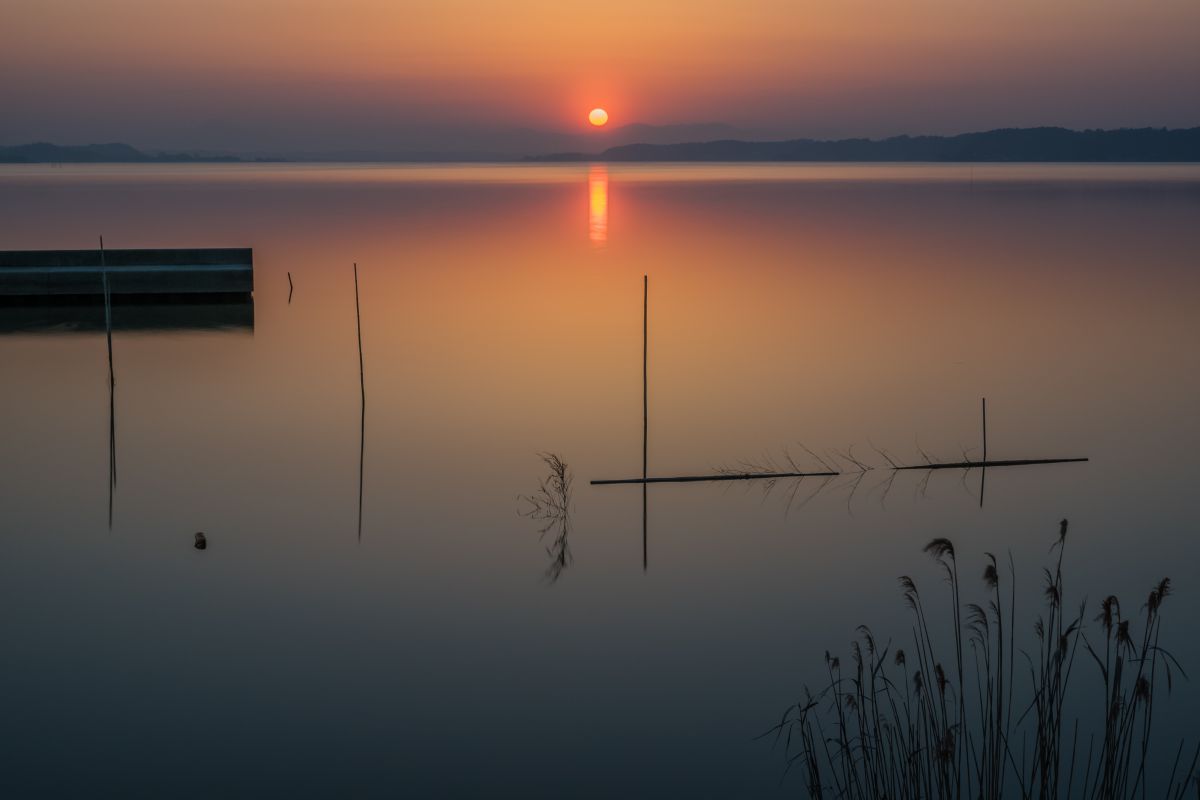 Silence of dusk | GANREF