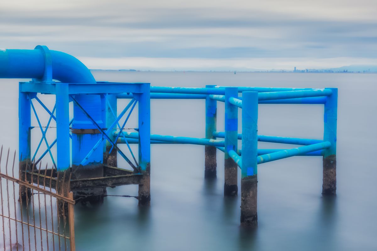 Blue structure | GANREF