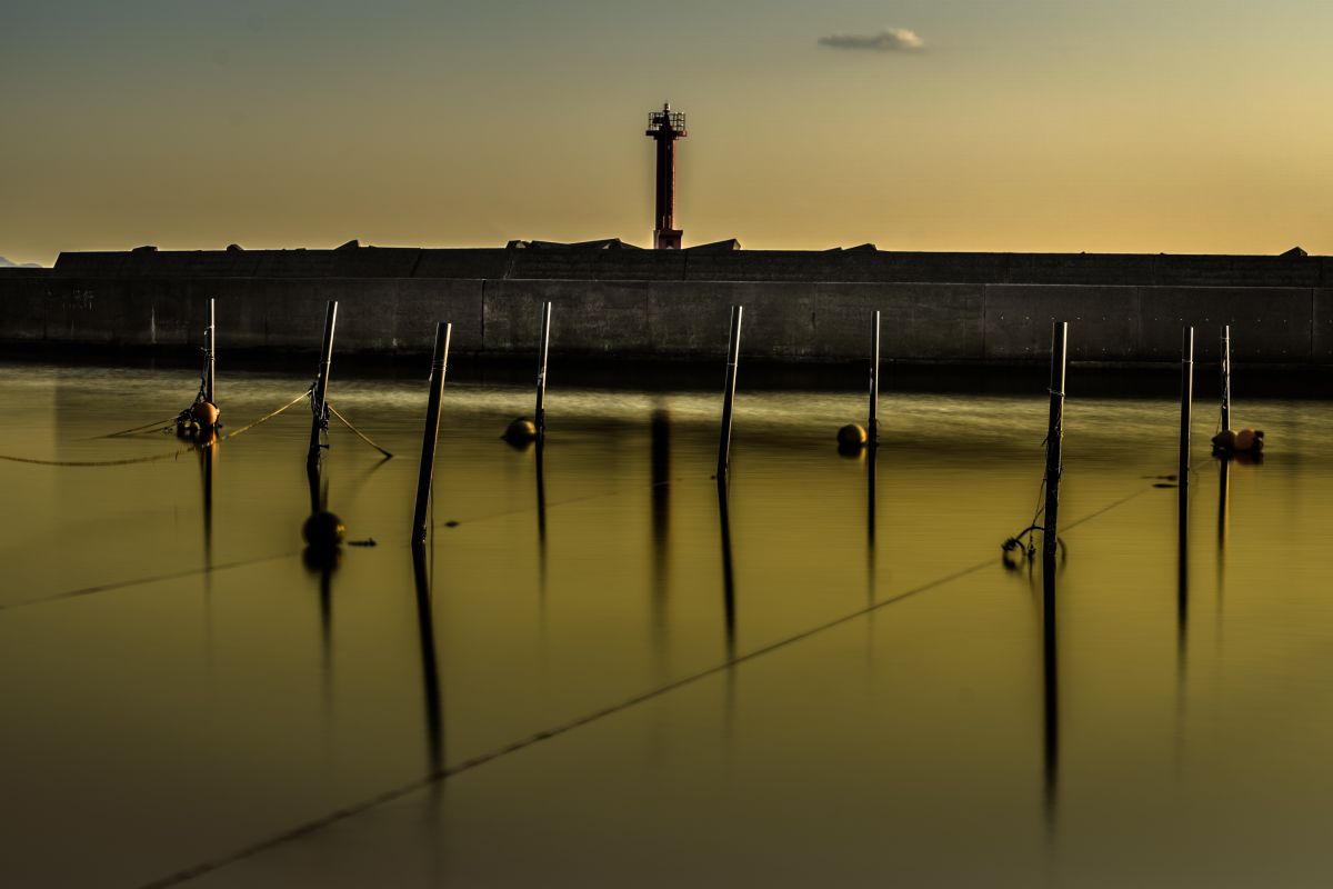 Still water | GANREF