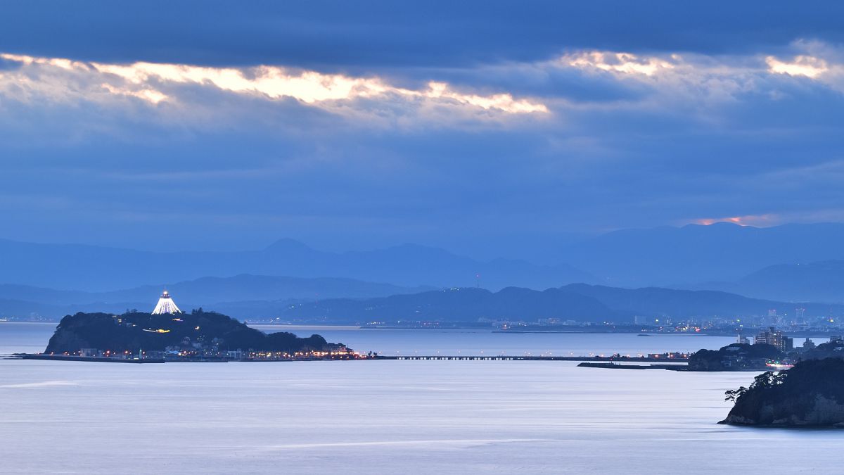 2016 Year end Night View | GANREF