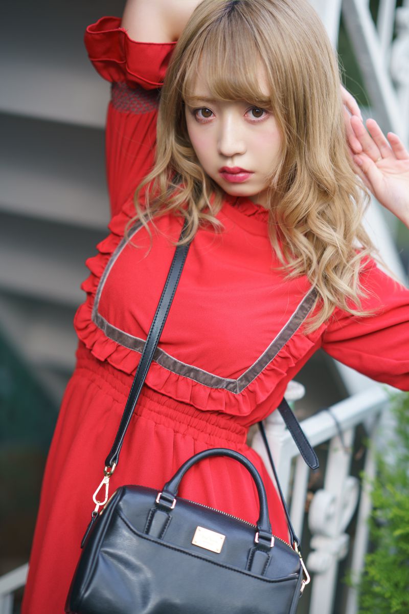 For your eyes only | GANREF