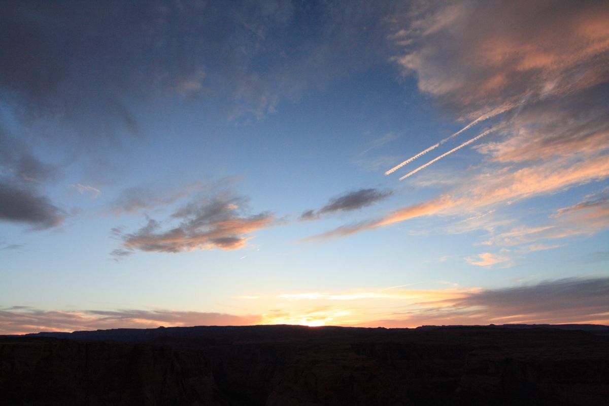 日没 ～地平線～ | GANREF