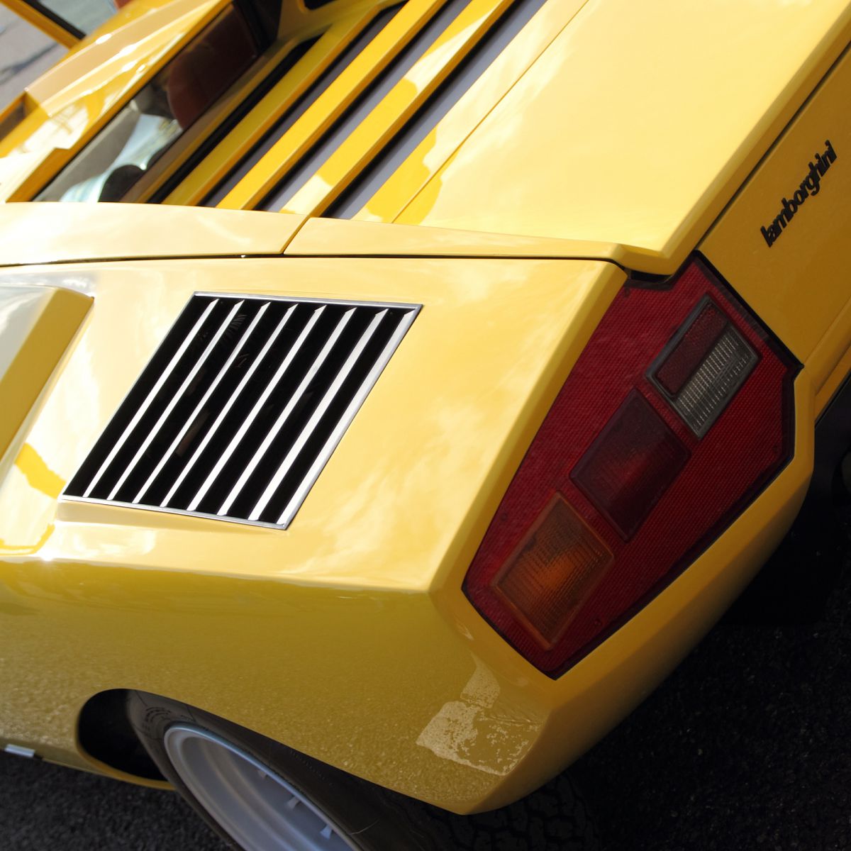 Lamborghini Countach LP400 | GANREF