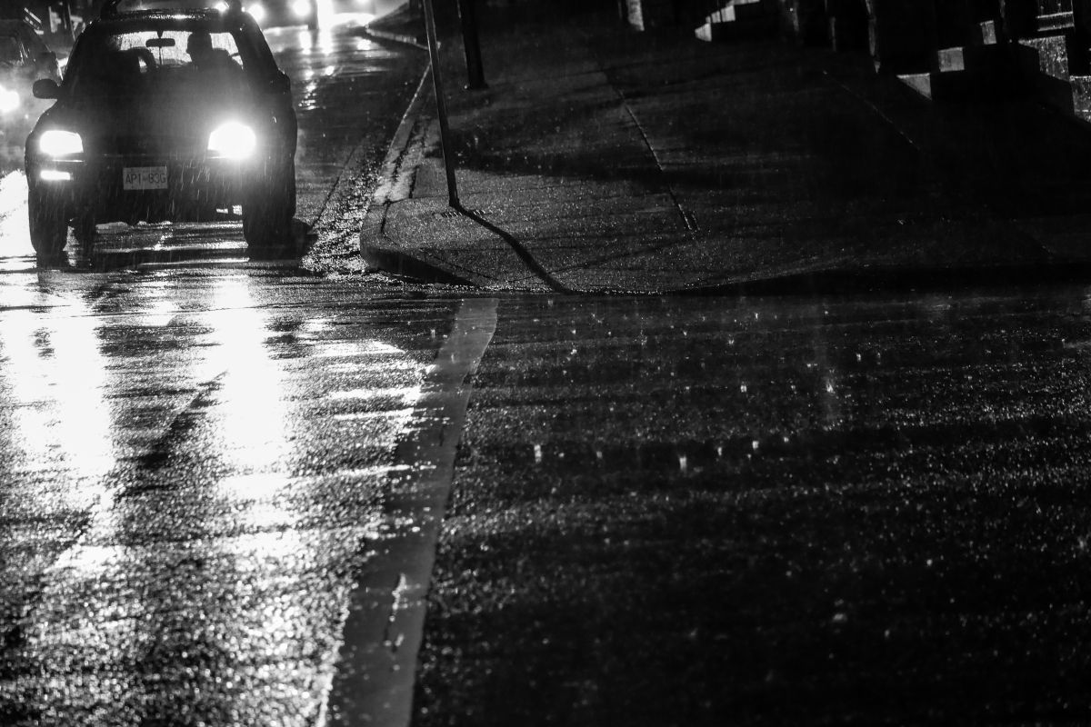 A heavy rain | GANREF