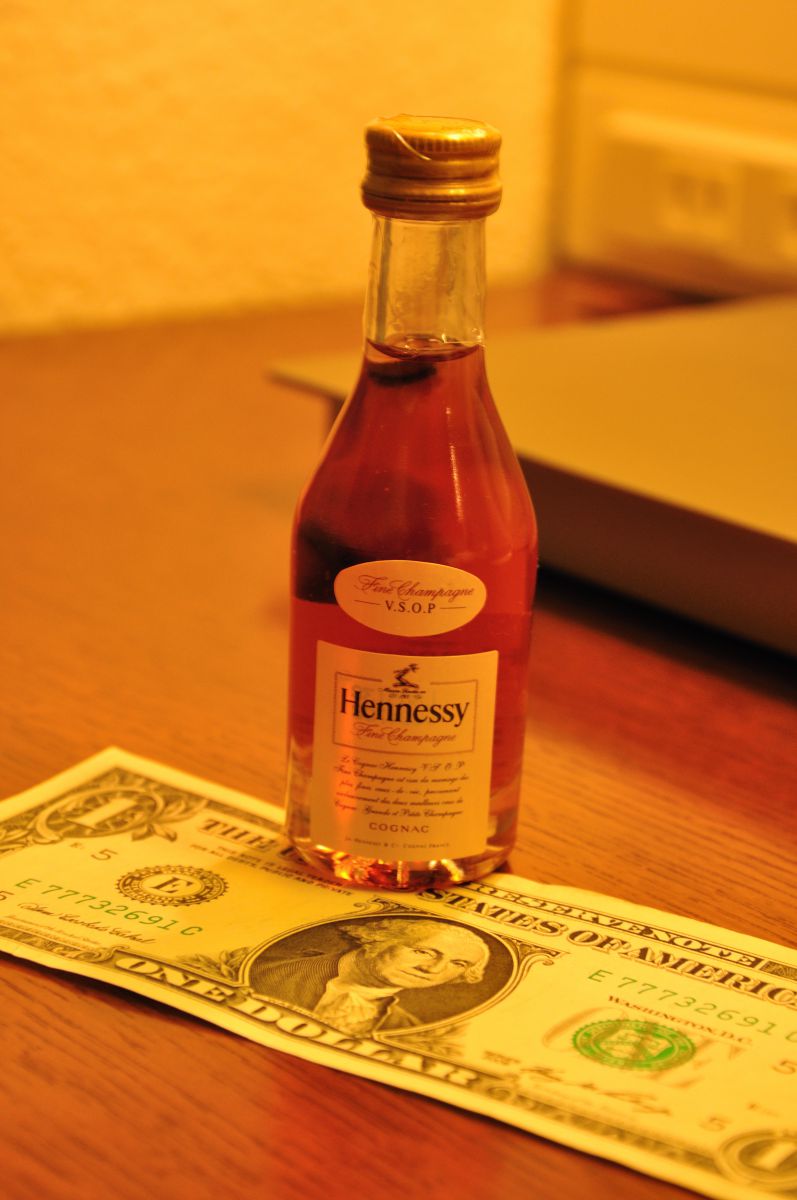 Mini Hennessy | GANREF
