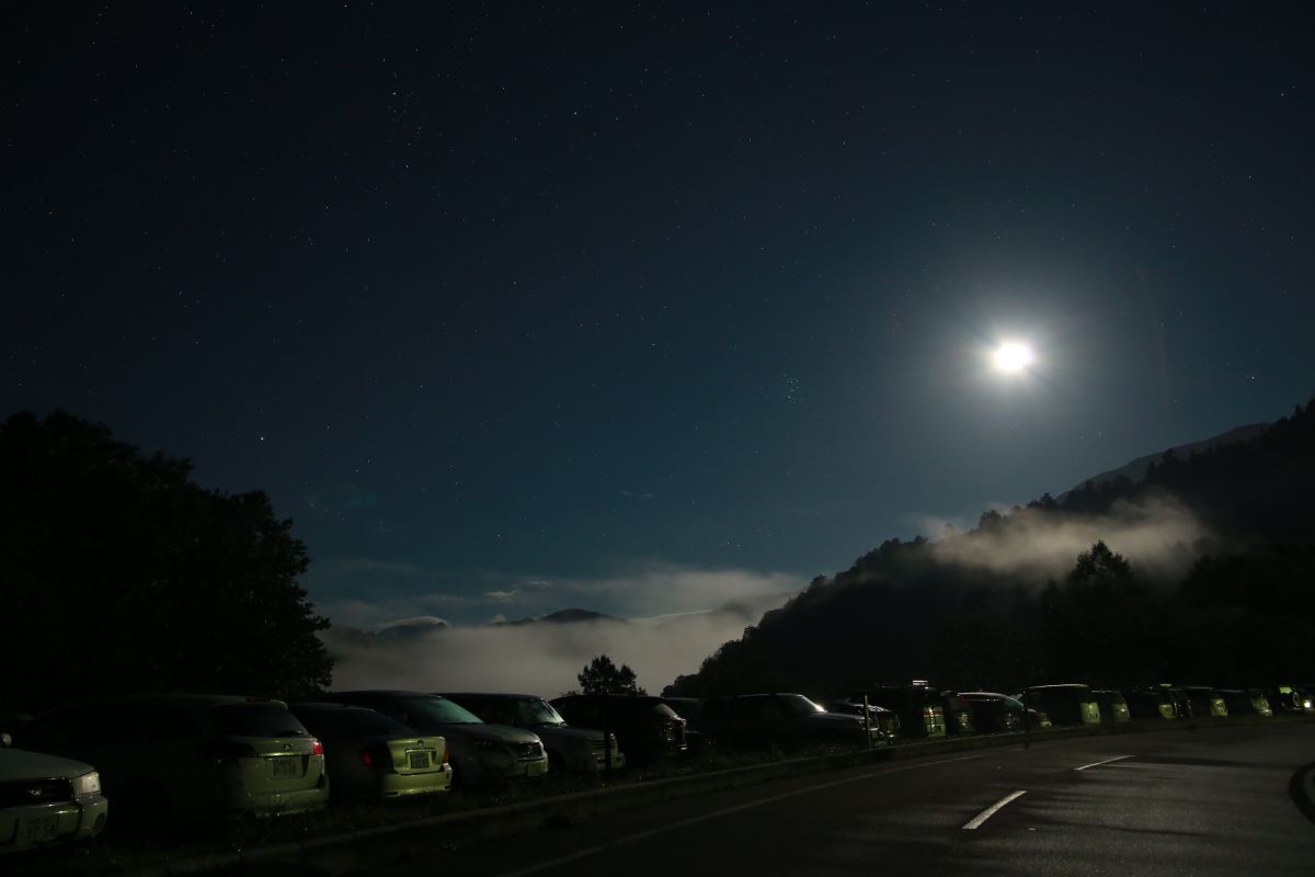 山頂アタック前のひととき | GANREF