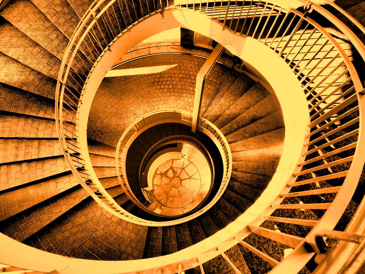 Golden Loop | GANREF