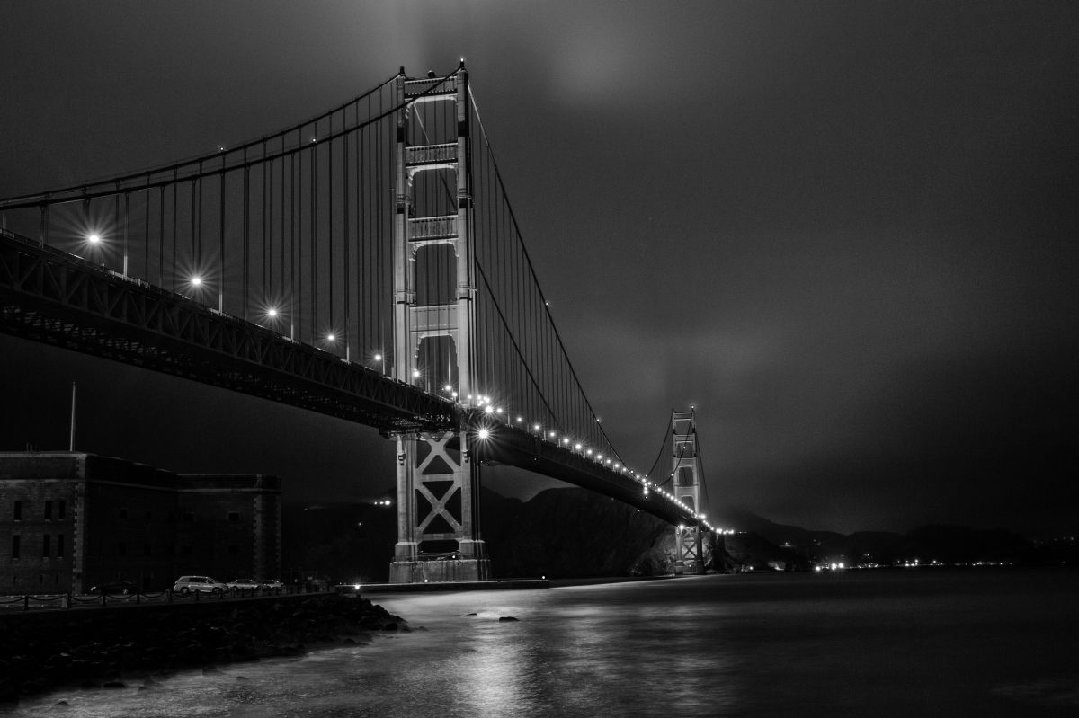 Golden Gate Bridge Noir | GANREF