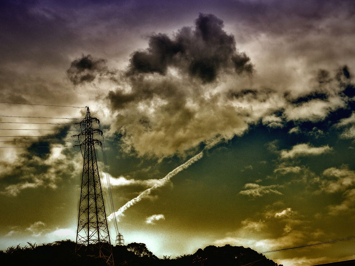 flowing clouds | GANREF