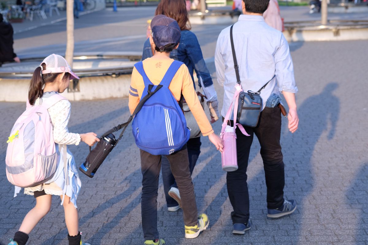 Children's Play Song #6 | GANREF