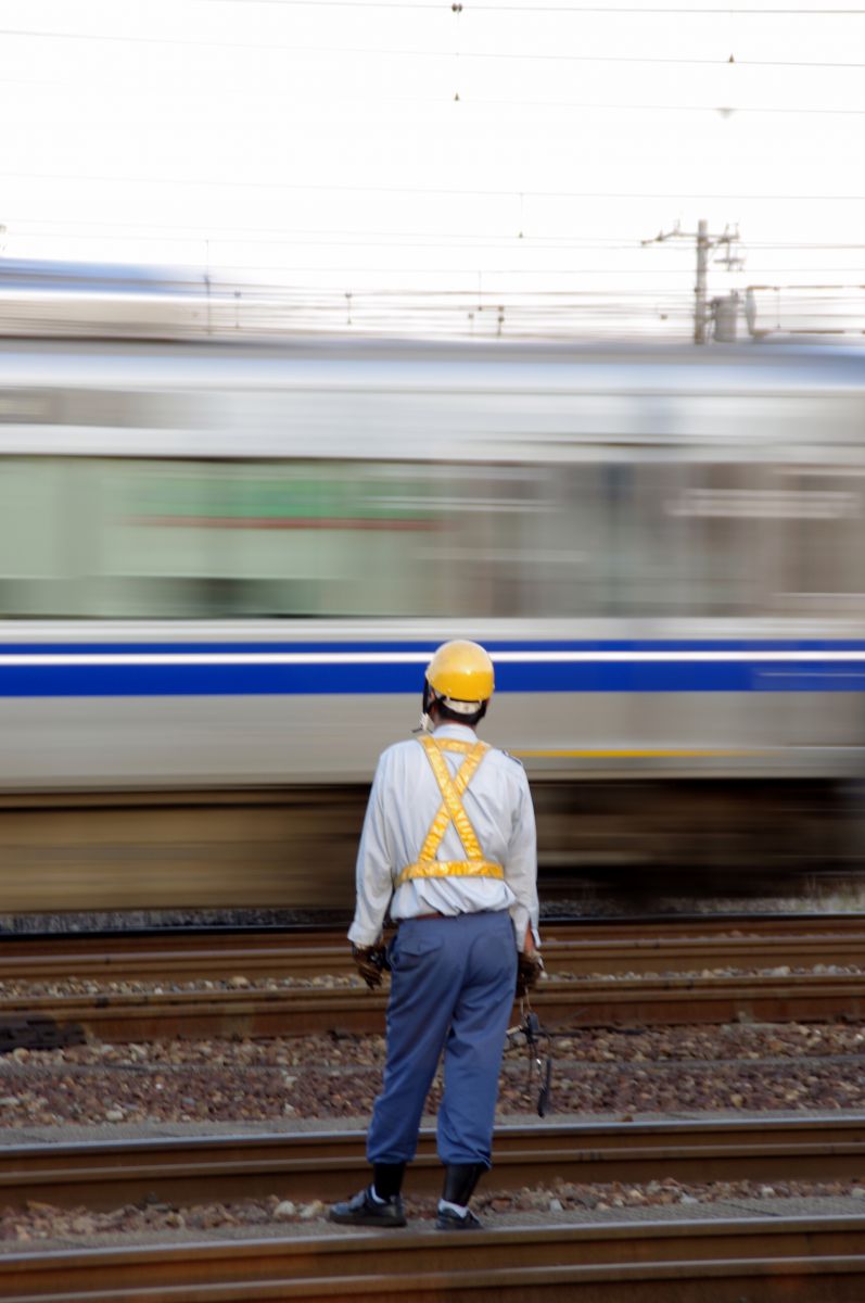 入換の合間で | GANREF