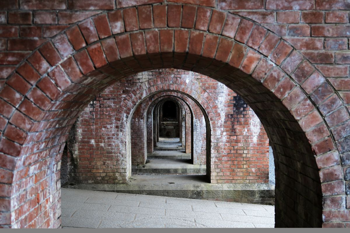 arch in ARCH | GANREF