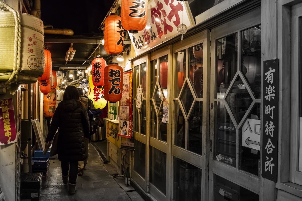 JR有楽町ガード下 | GANREF