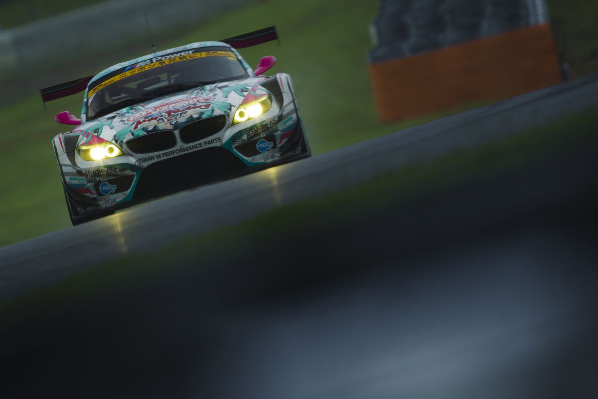 初音ミク BMW | GANREF