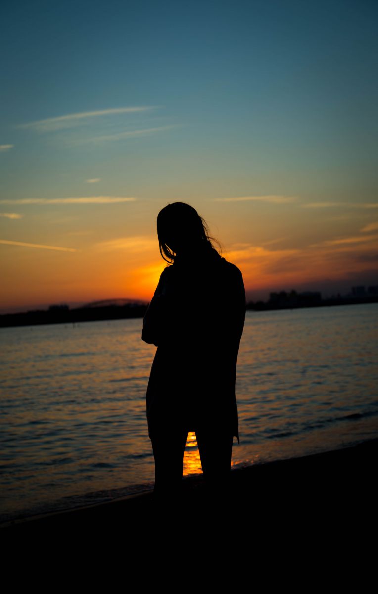 Sunset girl 2 | GANREF