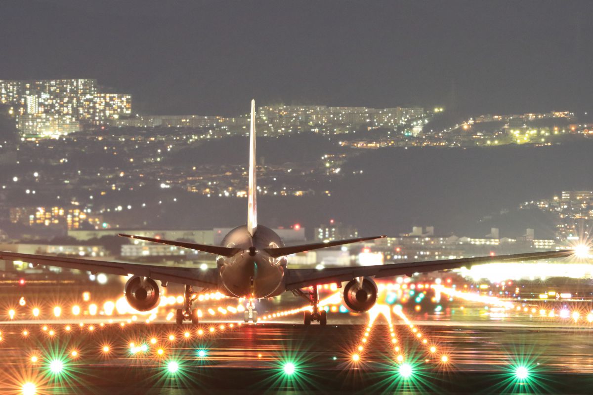 Line Up and Wait | GANREF