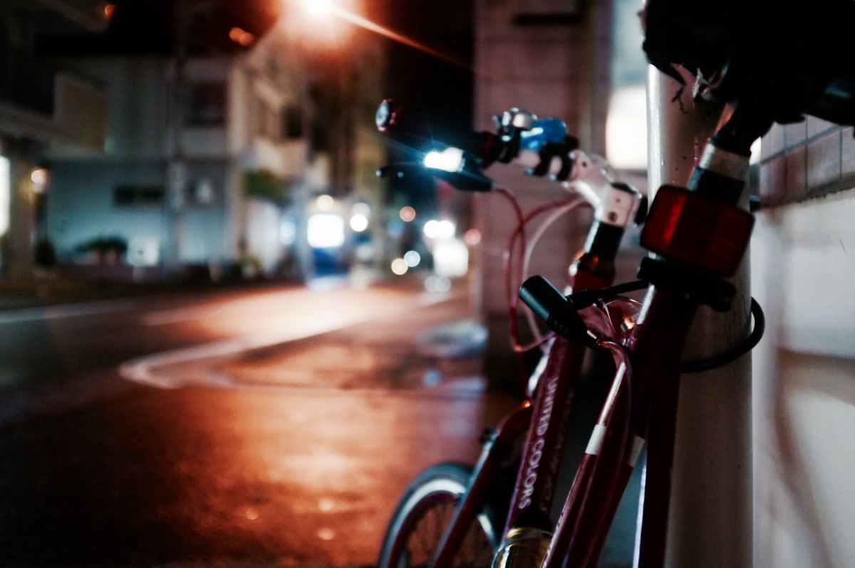 Night bicycle | GANREF