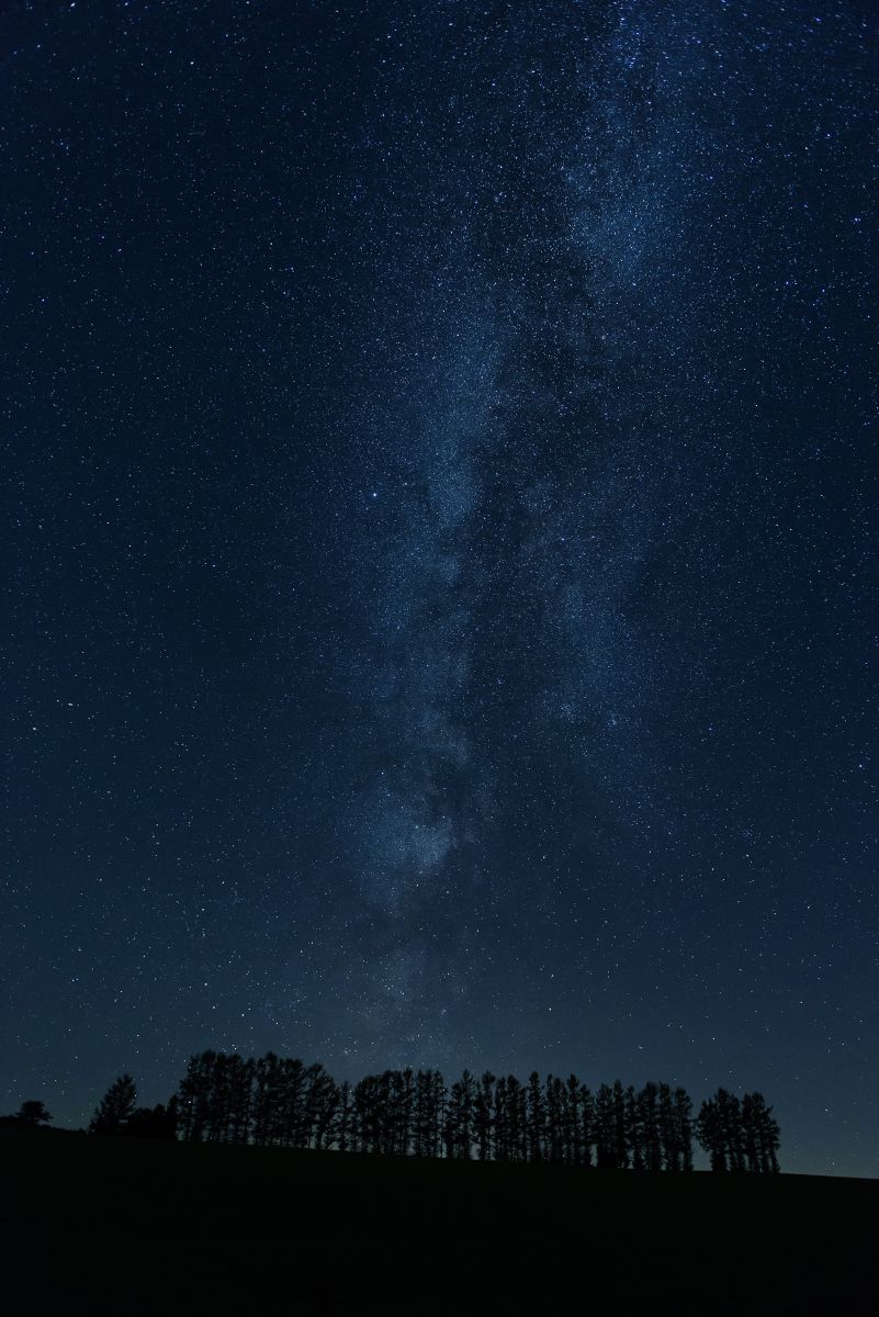 Starry hill | GANREF