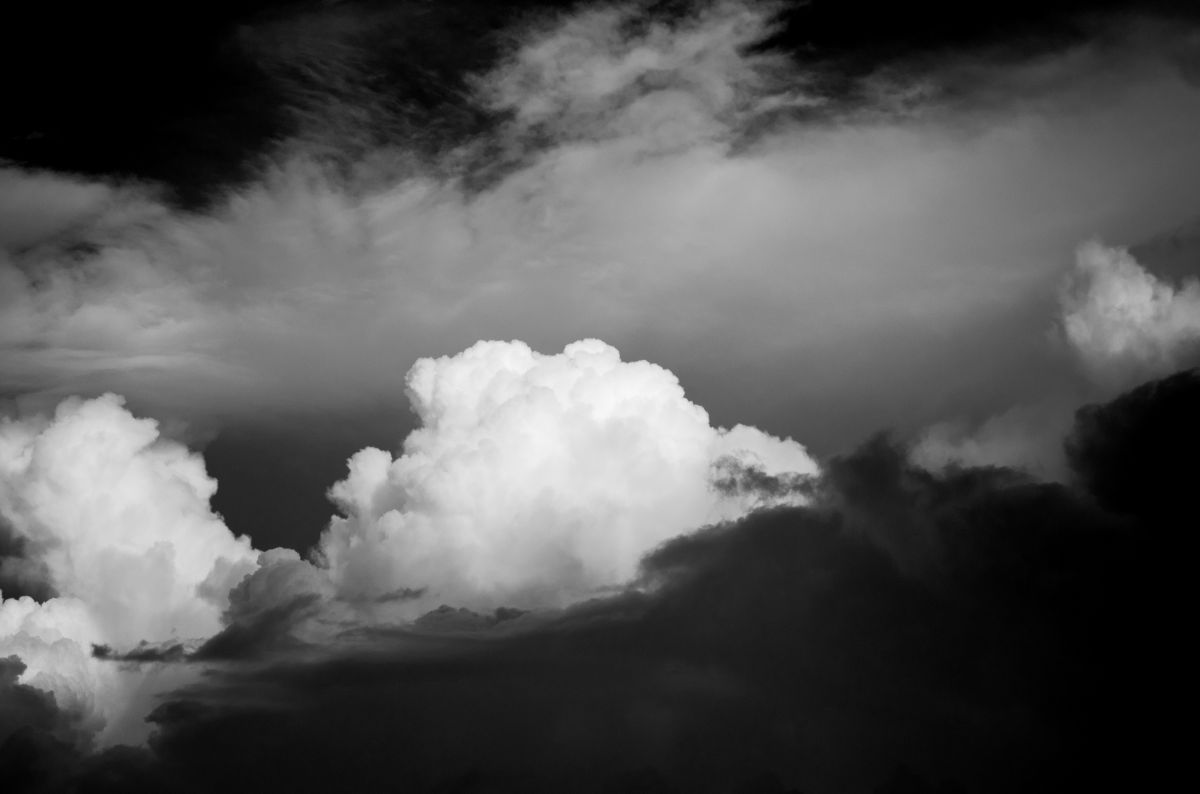 雲 BW | GANREF