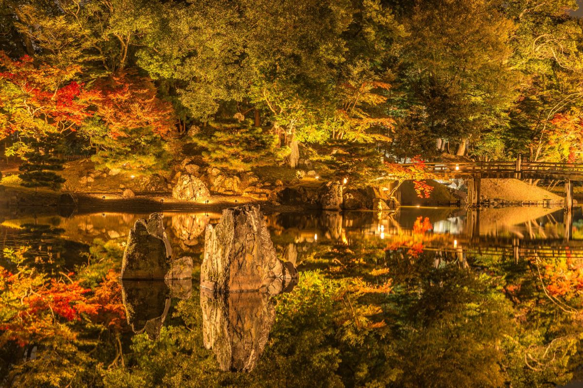 Autumn reflection | GANREF