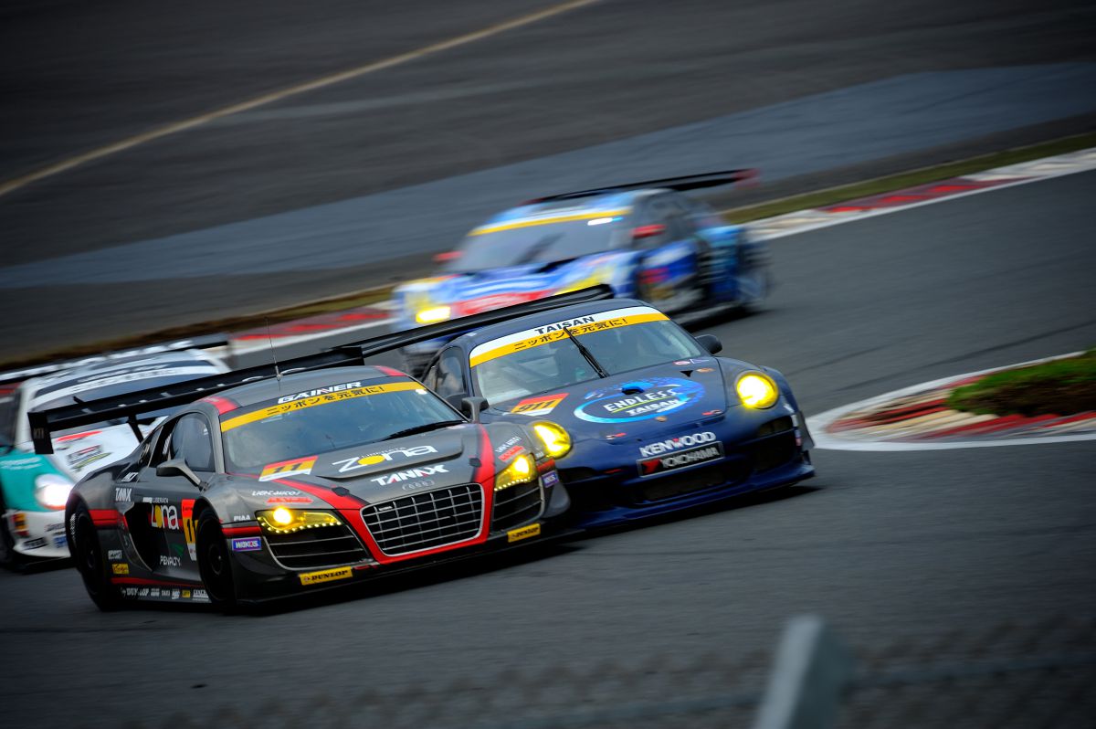 SIDE BY SIDE | GANREF