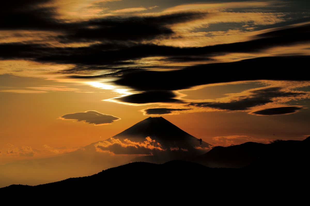 Artistic Cloud | GANREF