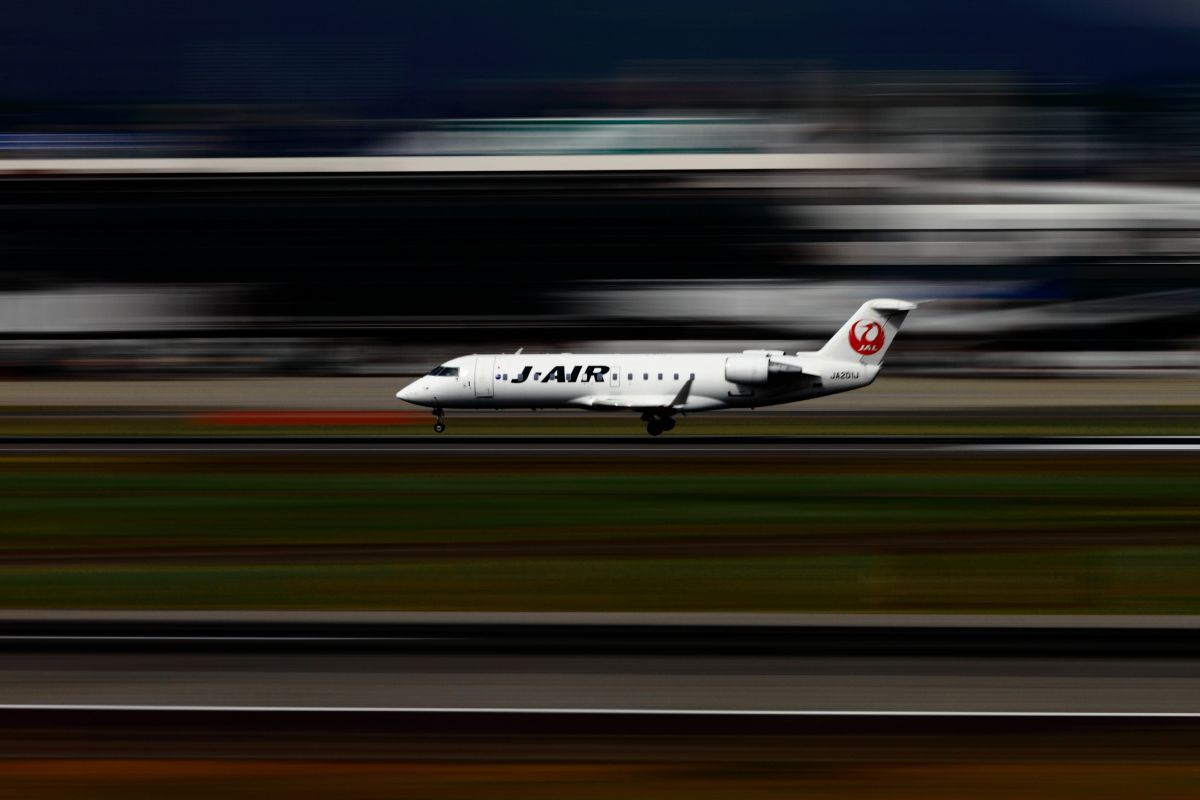 Panning Plane | GANREF