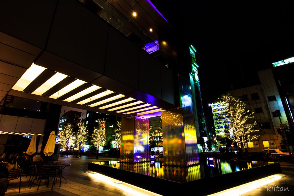 UDX前にて | GANREF