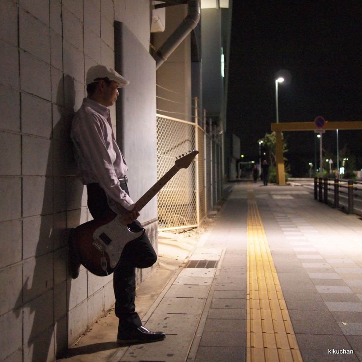 LIGHT AND BREEZE | GANREF