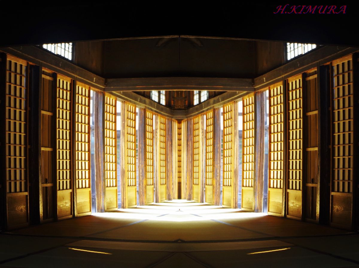 Light and room | GANREF