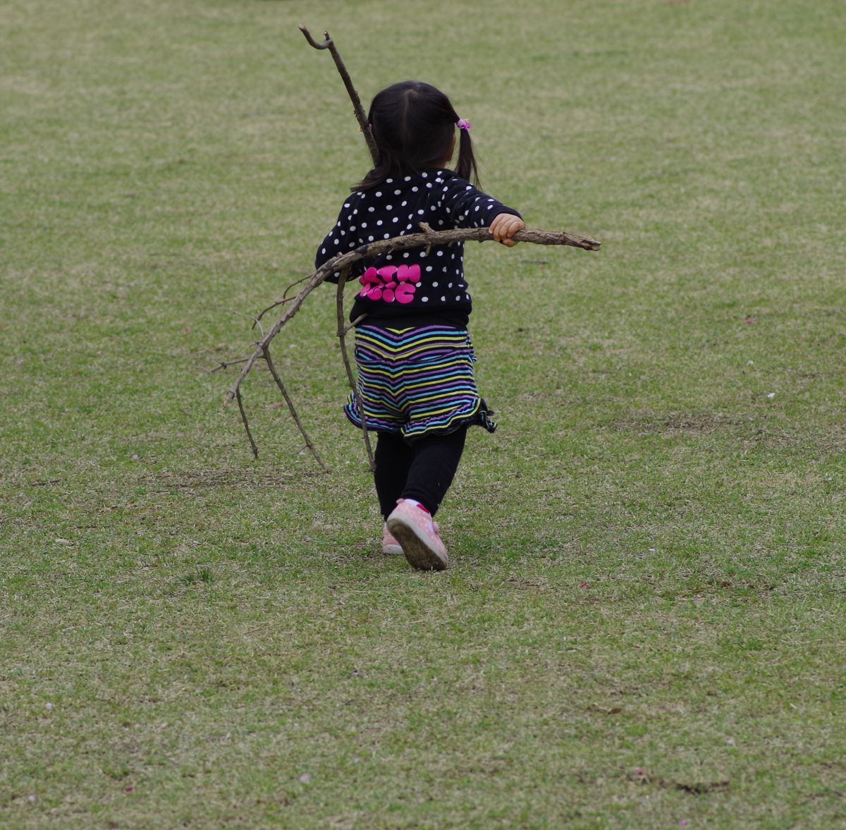 無邪気娘 | GANREF