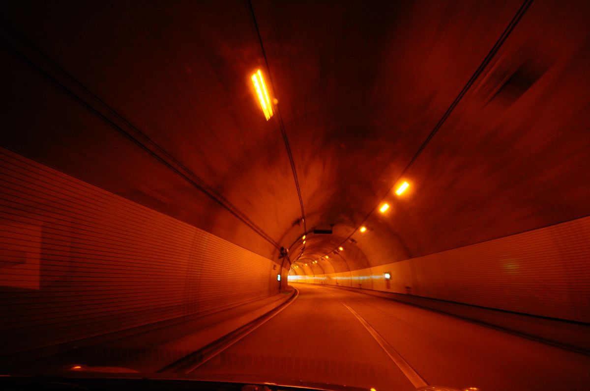 Tunnel vision | GANREF