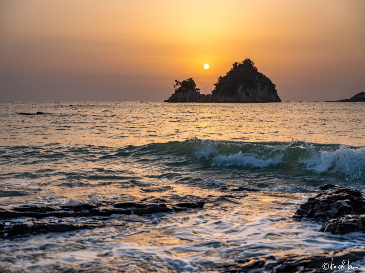 Windy morning | GANREF