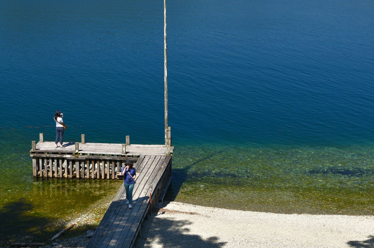 A trip to a summer resort | GANREF