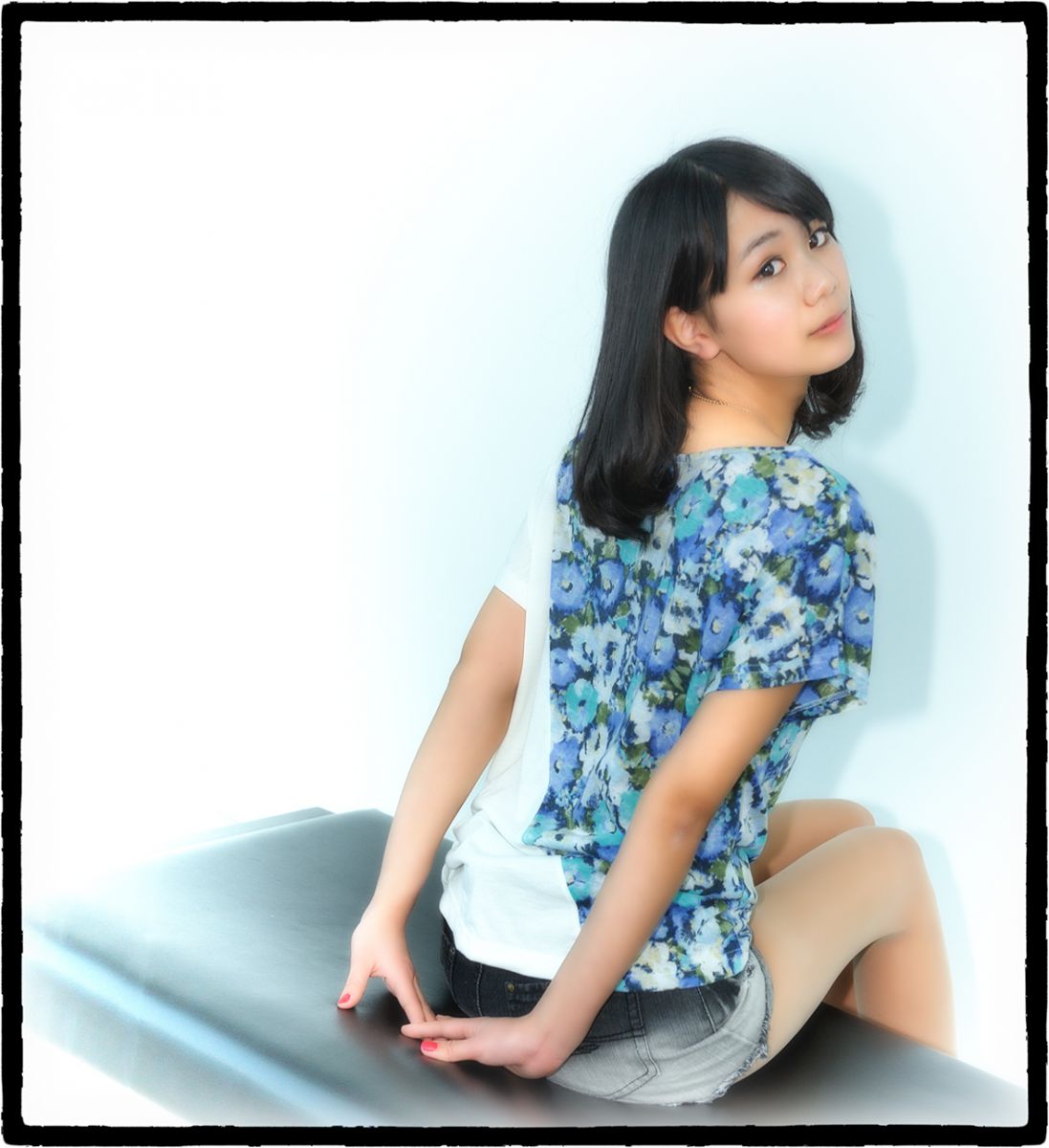 ポートレート144 | GANREF