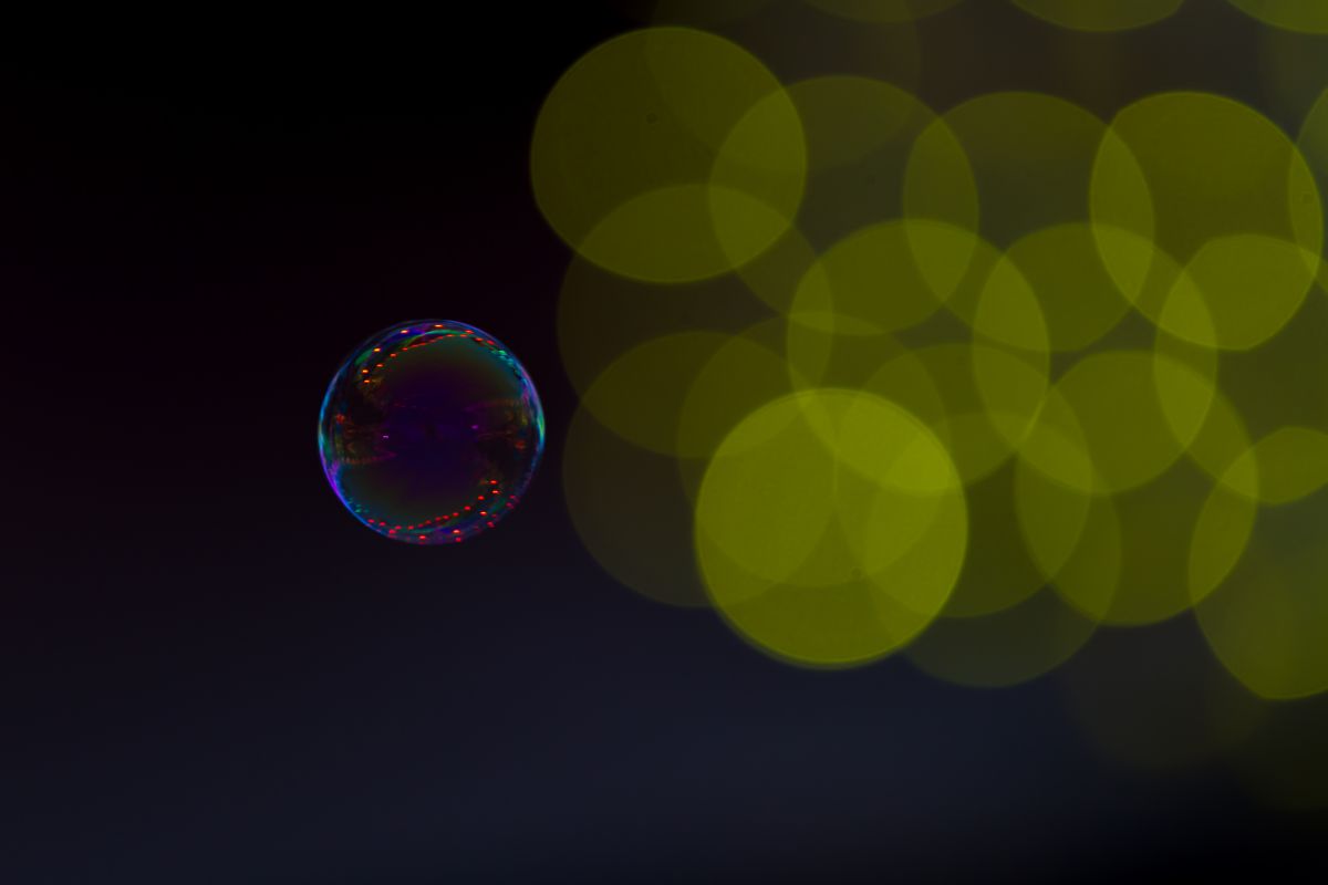 Soap bubble race | GANREF