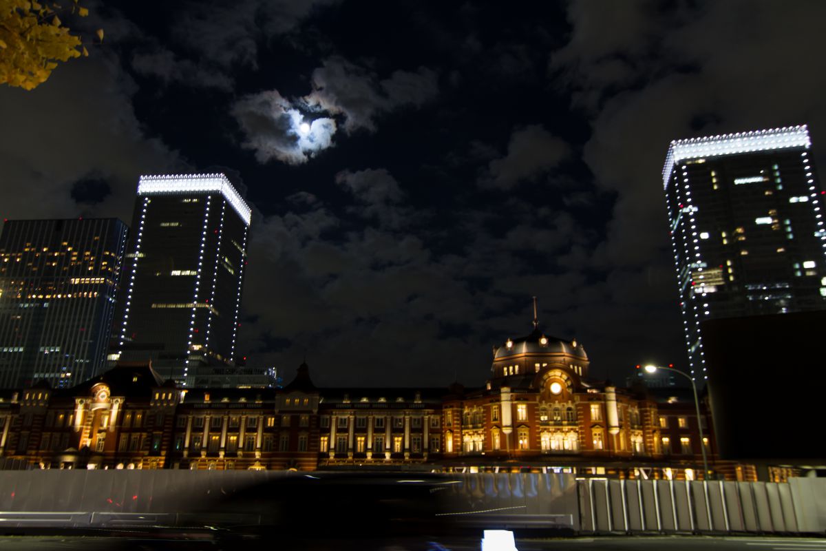 月夜のTOKYO STATION | GANREF