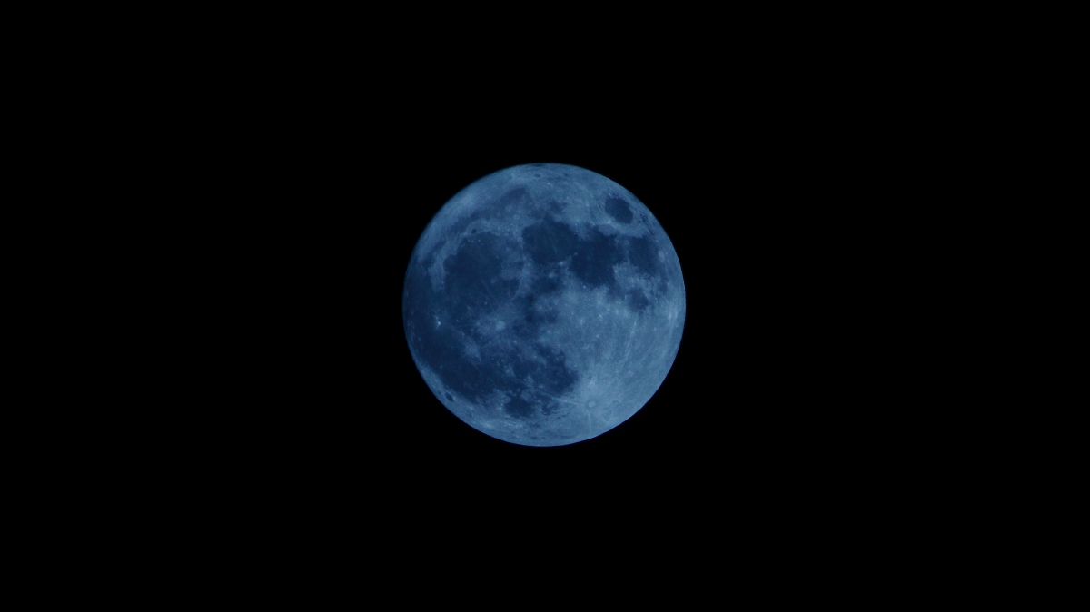 Super"Blue"Moon | GANREF