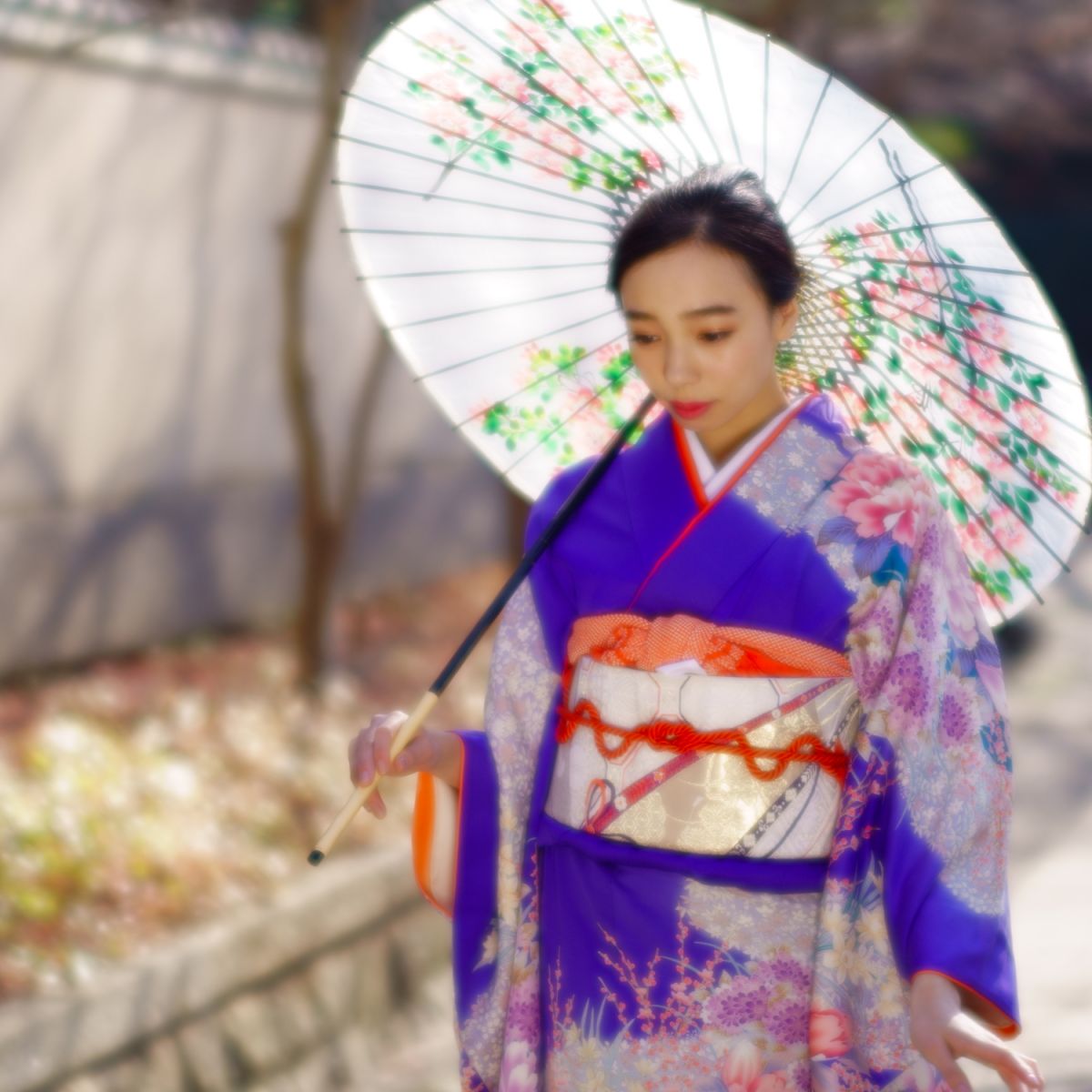 陽射しのなかで | GANREF