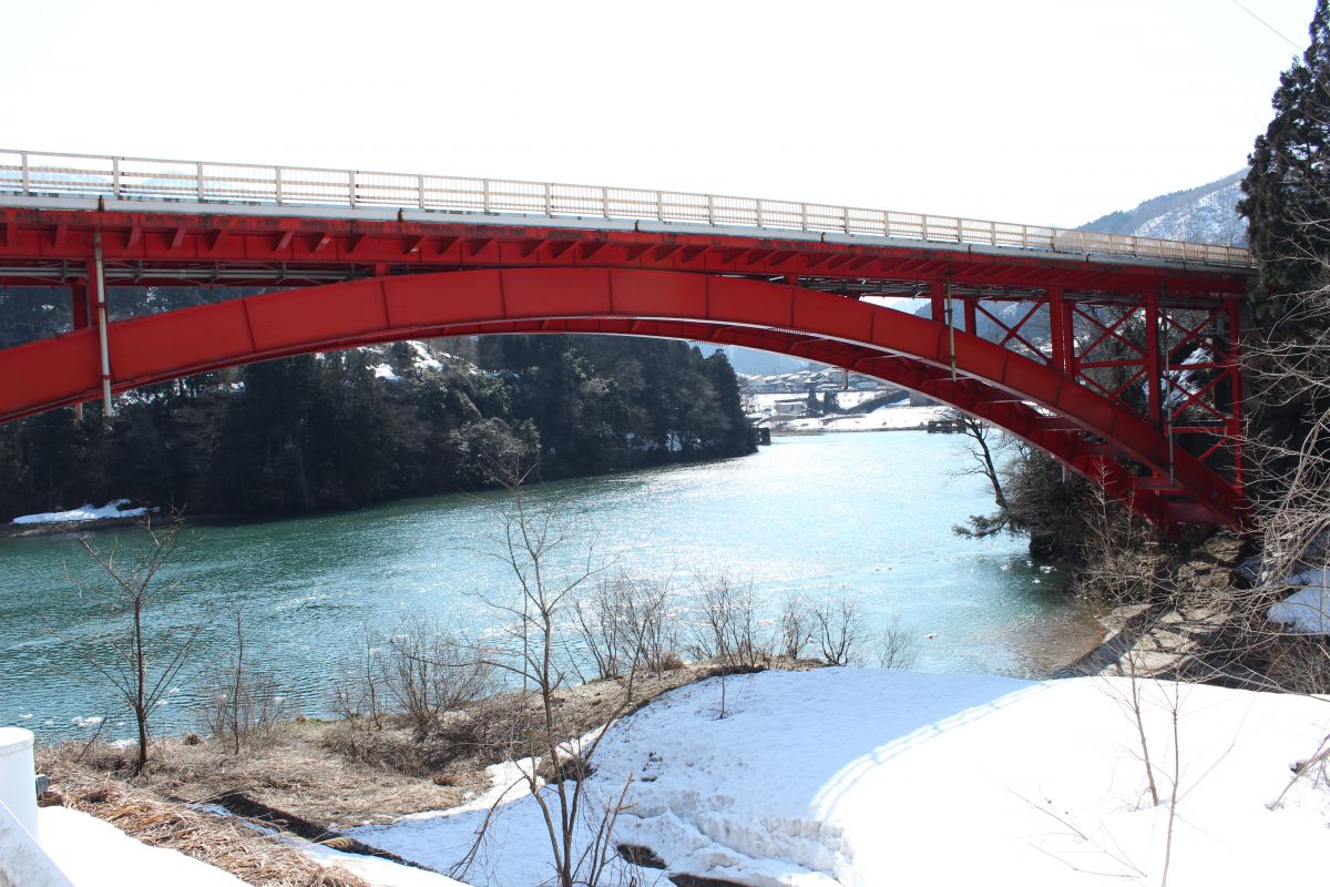 赤い橋 | GANREF