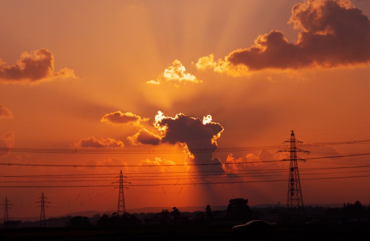 dramatic sunset | GANREF