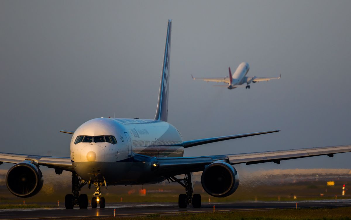 GOOD LUCK Departure | GANREF