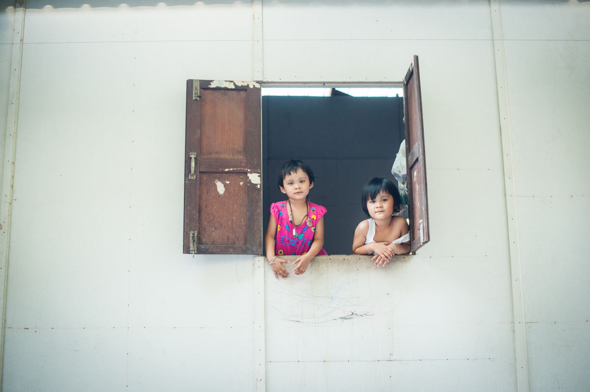 twin sisters | GANREF