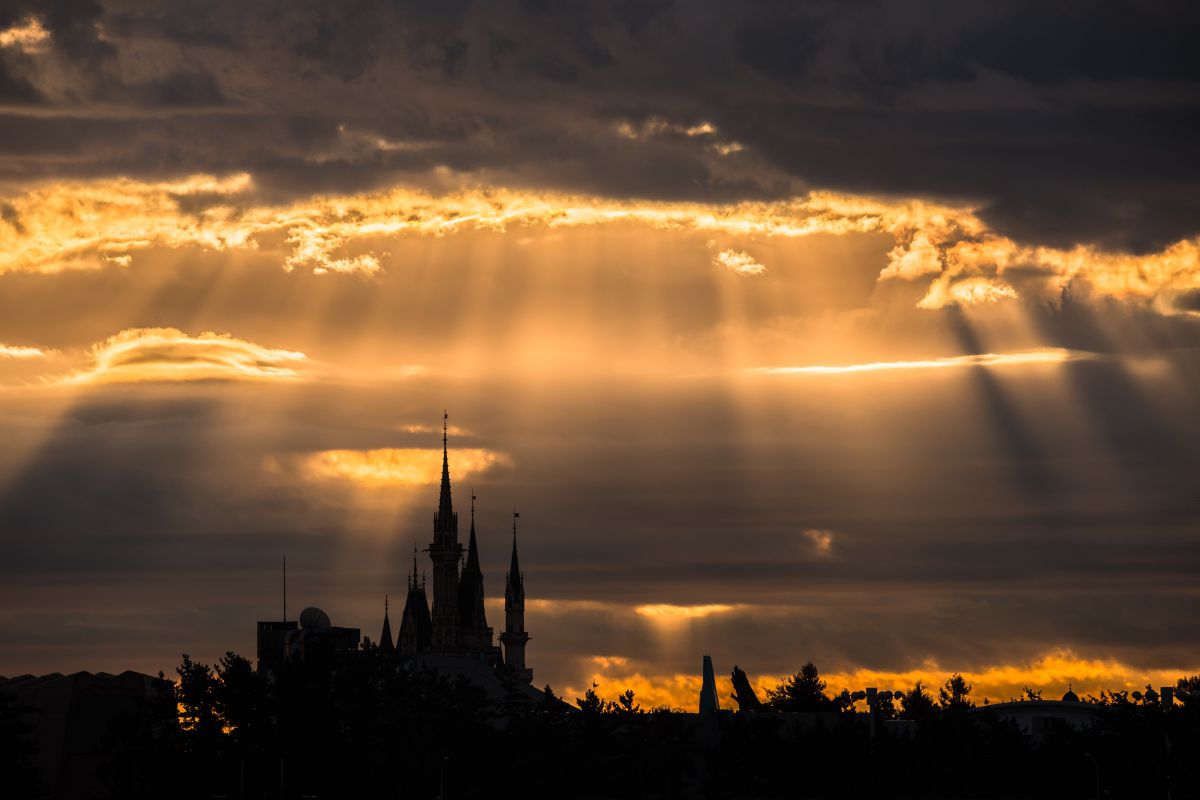 Blessing of Light | GANREF