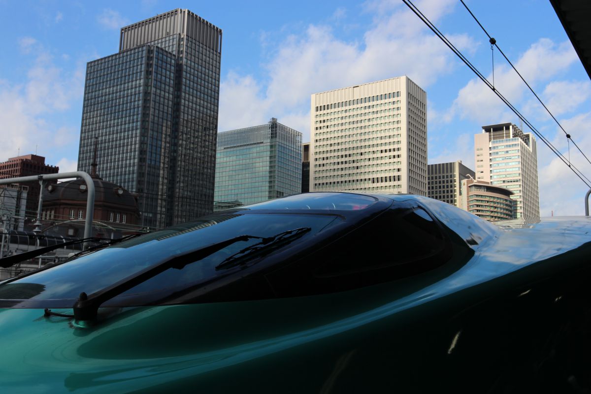 Future Form by EOS M2 | GANREF