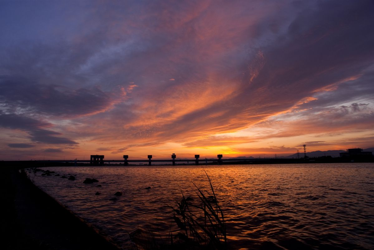 DRAMATIC SUNSET | GANREF