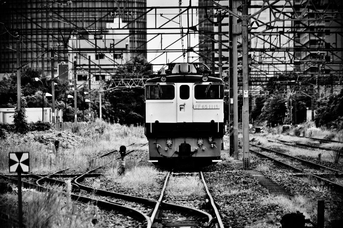 EF65 1115 東高島 | GANREF