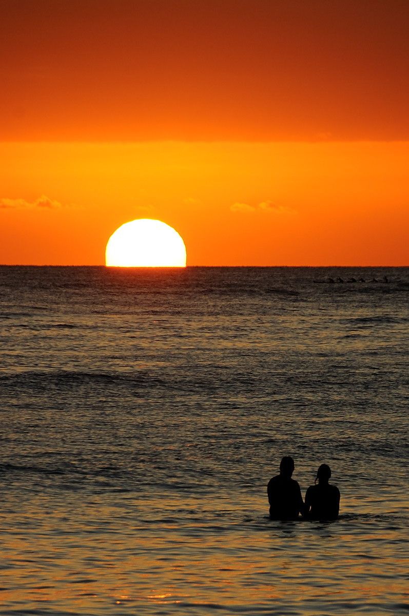 落日に誓う二人 | GANREF