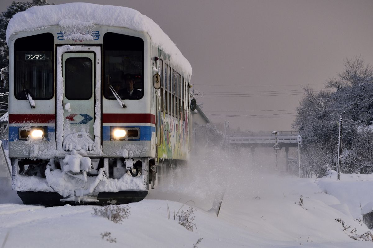 「Forward!」 | GANREF